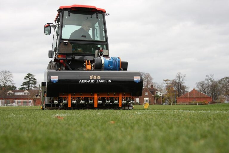 Solid Tine Aeration - International Greenkeepers For Hire